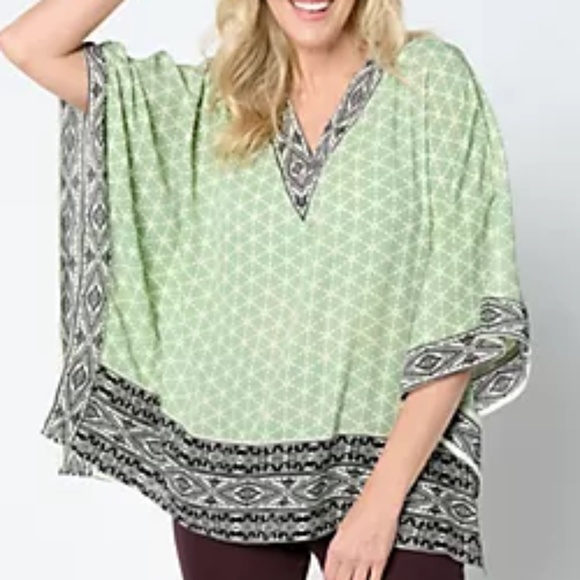 Belle by Kim Gravel | Tops | Belle By Kim Gravel Tribal Fusion Mixed ...